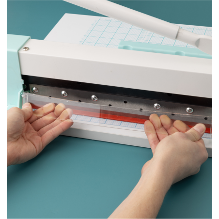 Guillotina Cinch Stack Cutter